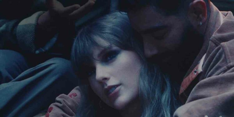 Who Is Laith Ashley The Trans Model Making Waves In Fashion ...