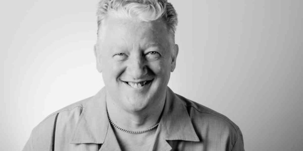 What Is Comedian Andy Smart Cause Of Death? - Chronicles News